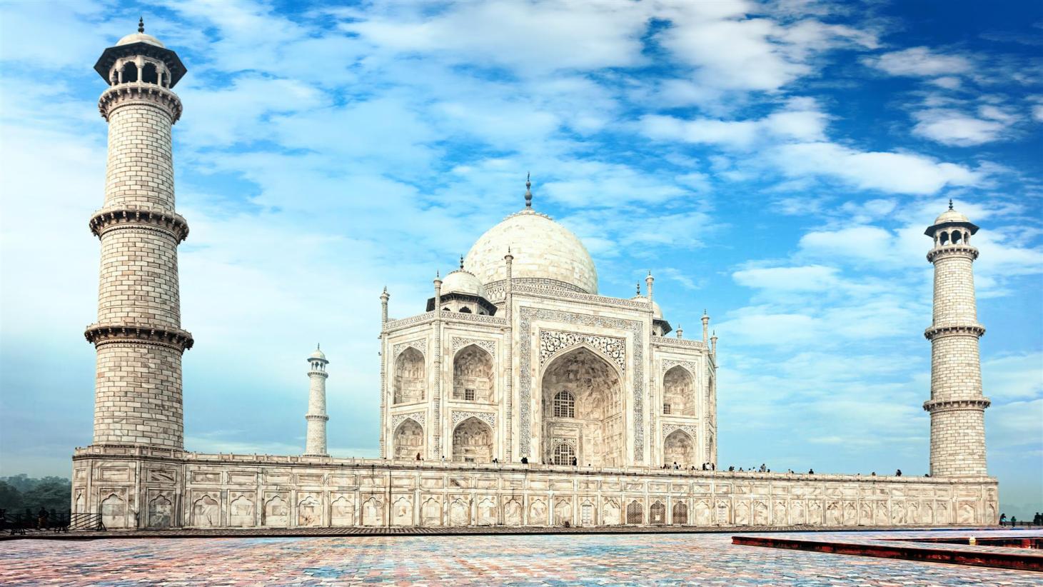 Culture of Agra, Tradition and Art.